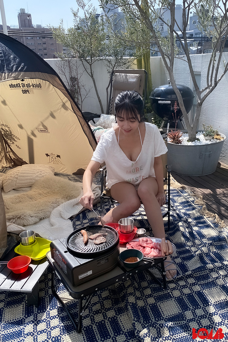 初登場初表紙の#2i2 天羽希純に用意したものとは？｜BOMBweb