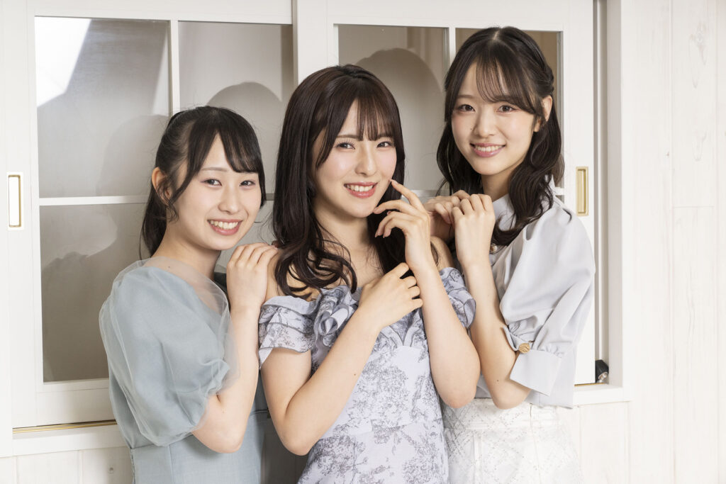 NGT48『一瞬の花火』発売中☆ ボム10月号では大塚七海ちゃん、杉本萌ちゃん、磯崎菜々ちゃんをインタビュー！｜BOMBweb