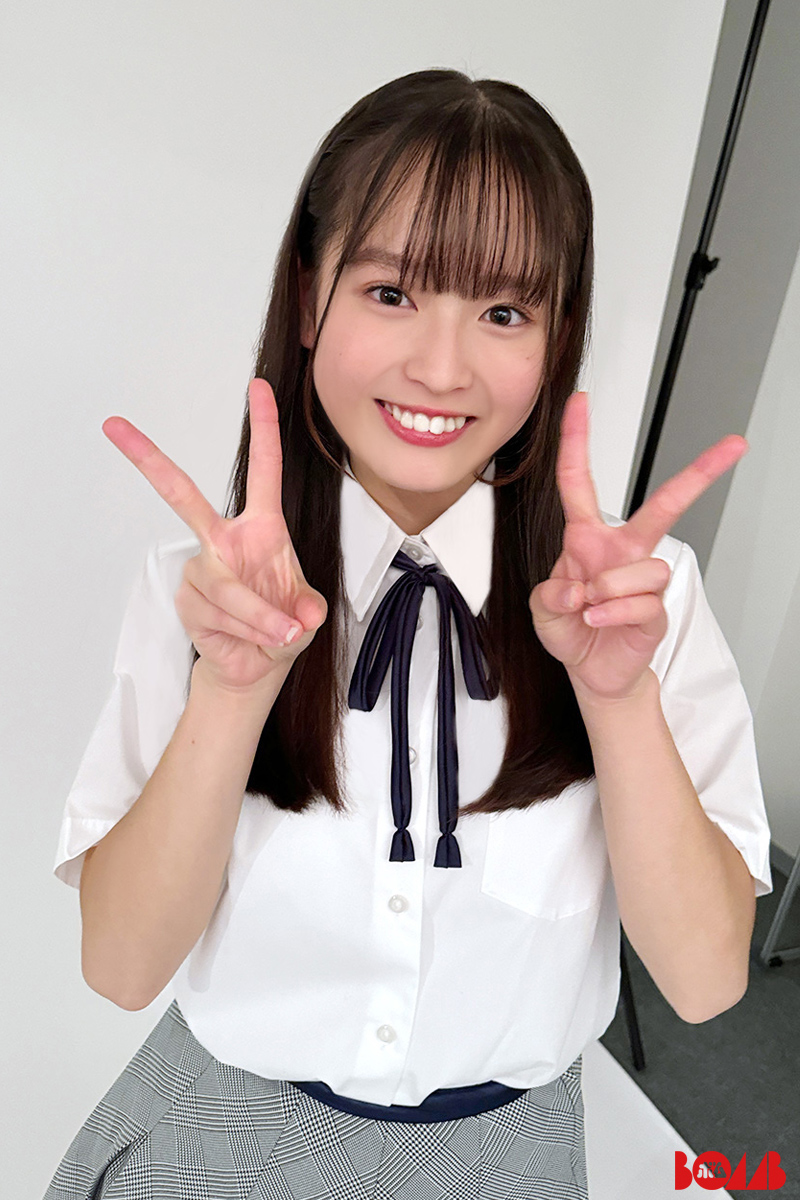 【AKB48 20期研究生・本誌未掲載アンケート大放出スペシャル】近藤沙樹ちゃん編、宝くじが当たったら…？｜BOMBweb